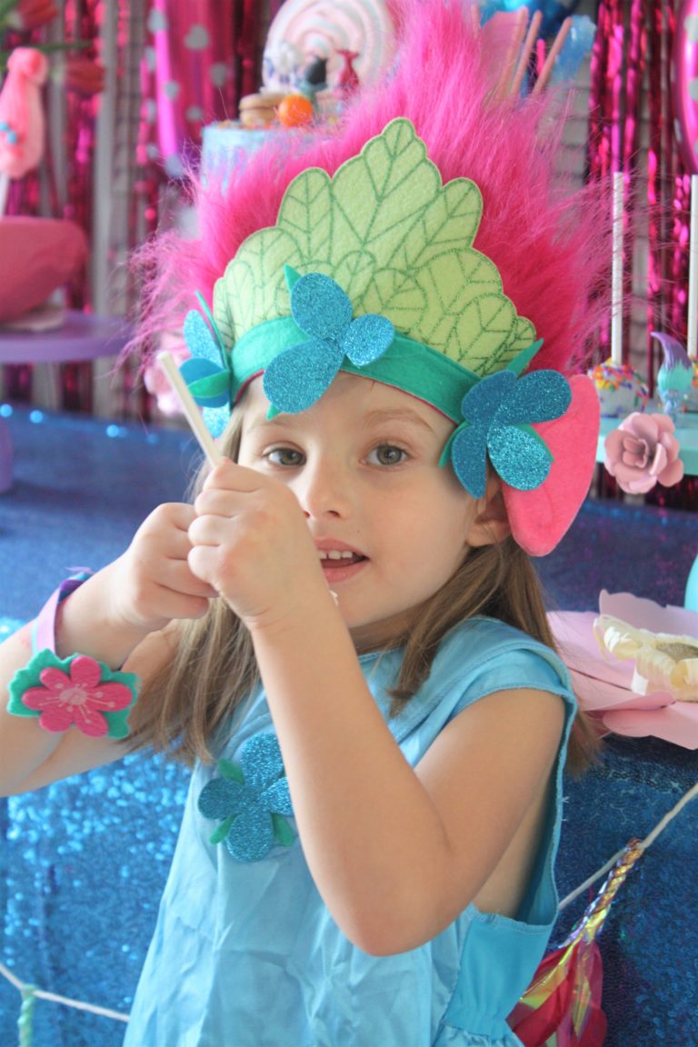 ROCK AND TROLL: COLORFUL TROLLS PARTY IDEAS - Sarah Sofia Productions